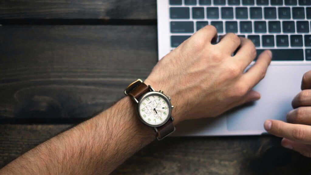 15 Effective Tips To Help You Complete Projects Faster - Social ...